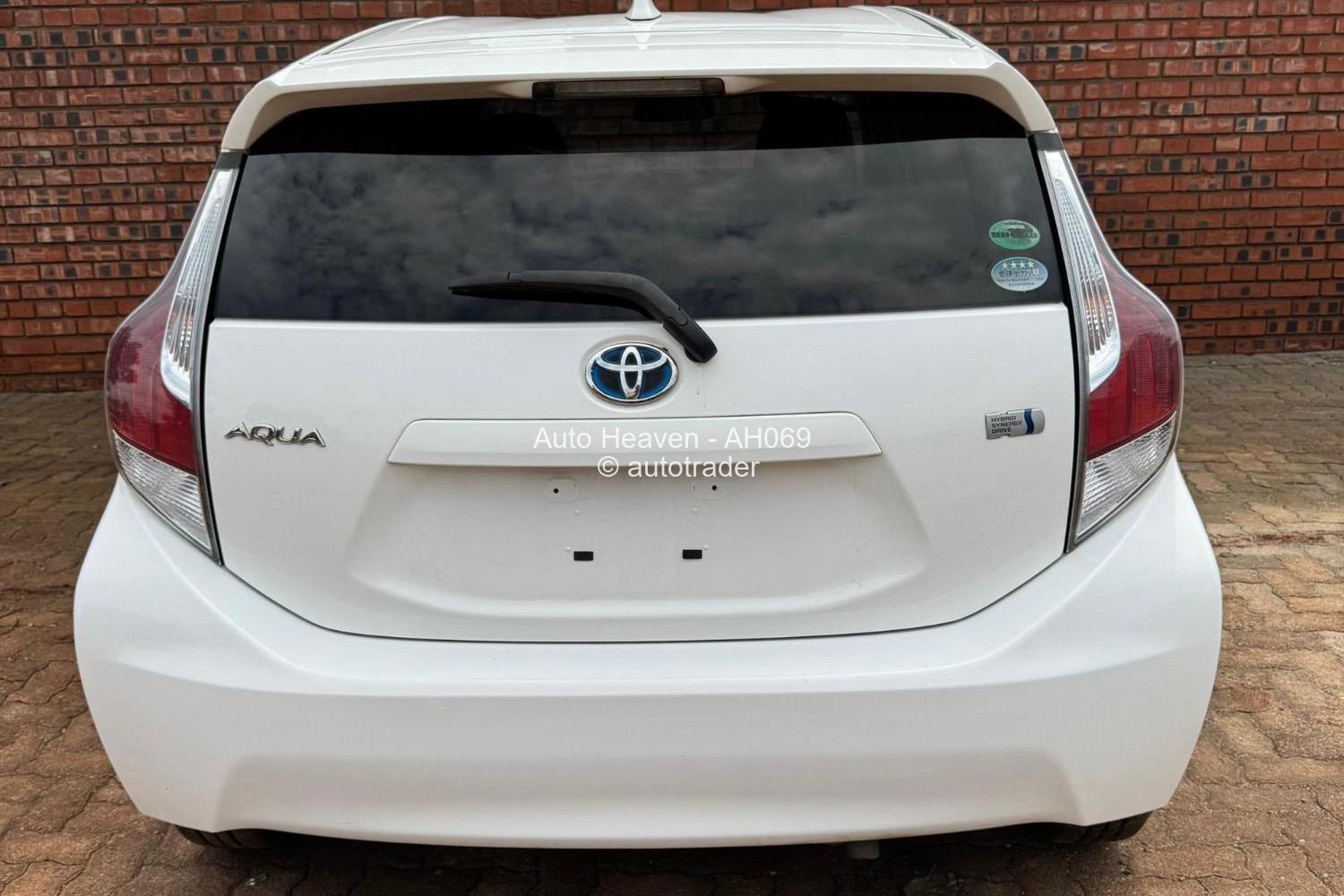 Toyota Aqua ( 2016 ) | AutoTrader