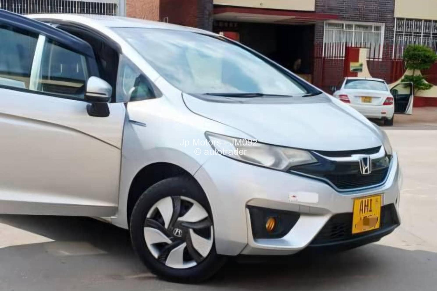 Honda Fit ( 2016 ) | AutoTrader